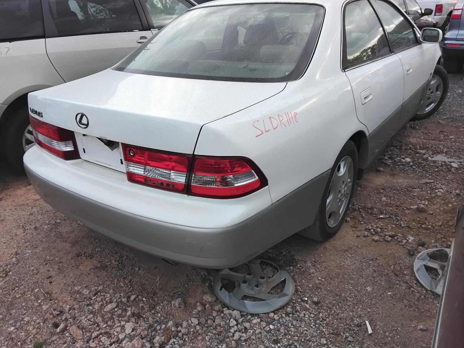 2000 LEXUS LEXUS ES300 - Pick N Save